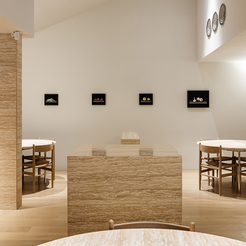 Zero Complex on Postcard